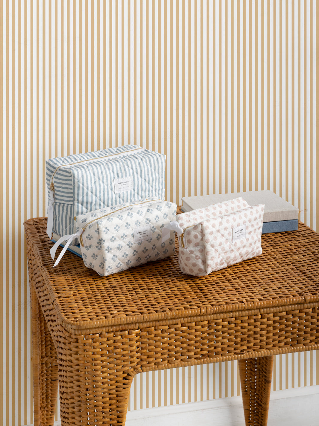 'Preppy Stripe' Wallpaper by Sugar Paper - Honeycomb – Wallshoppe