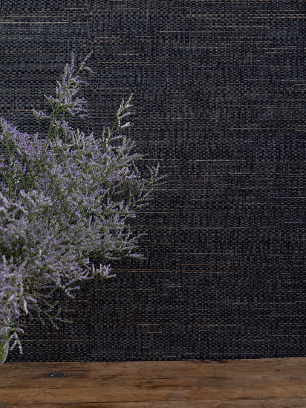'Woven Two Tone' Grasscloth Wallpaper in Tar – Wallshoppe