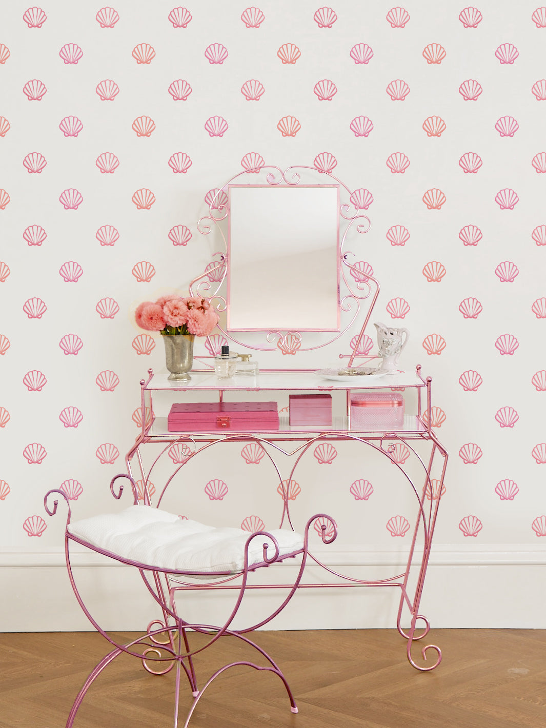 'Barbie™ Shells' Wallpaper by Barbie™ - Pinks – Wallshoppe