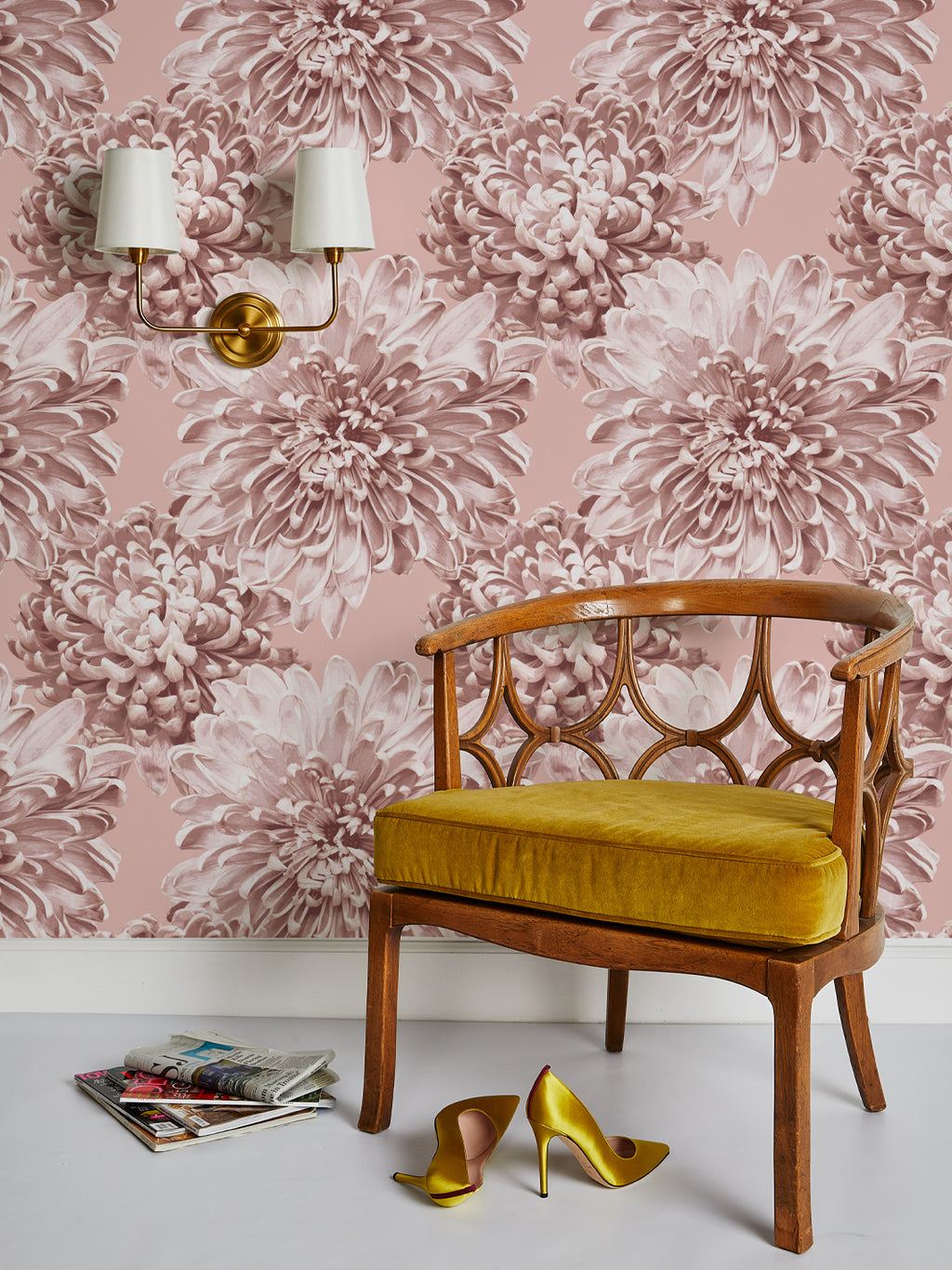 'The Mums' Wallpaper by Sarah Jessica Parker - Bleecker Blush – Wallshoppe